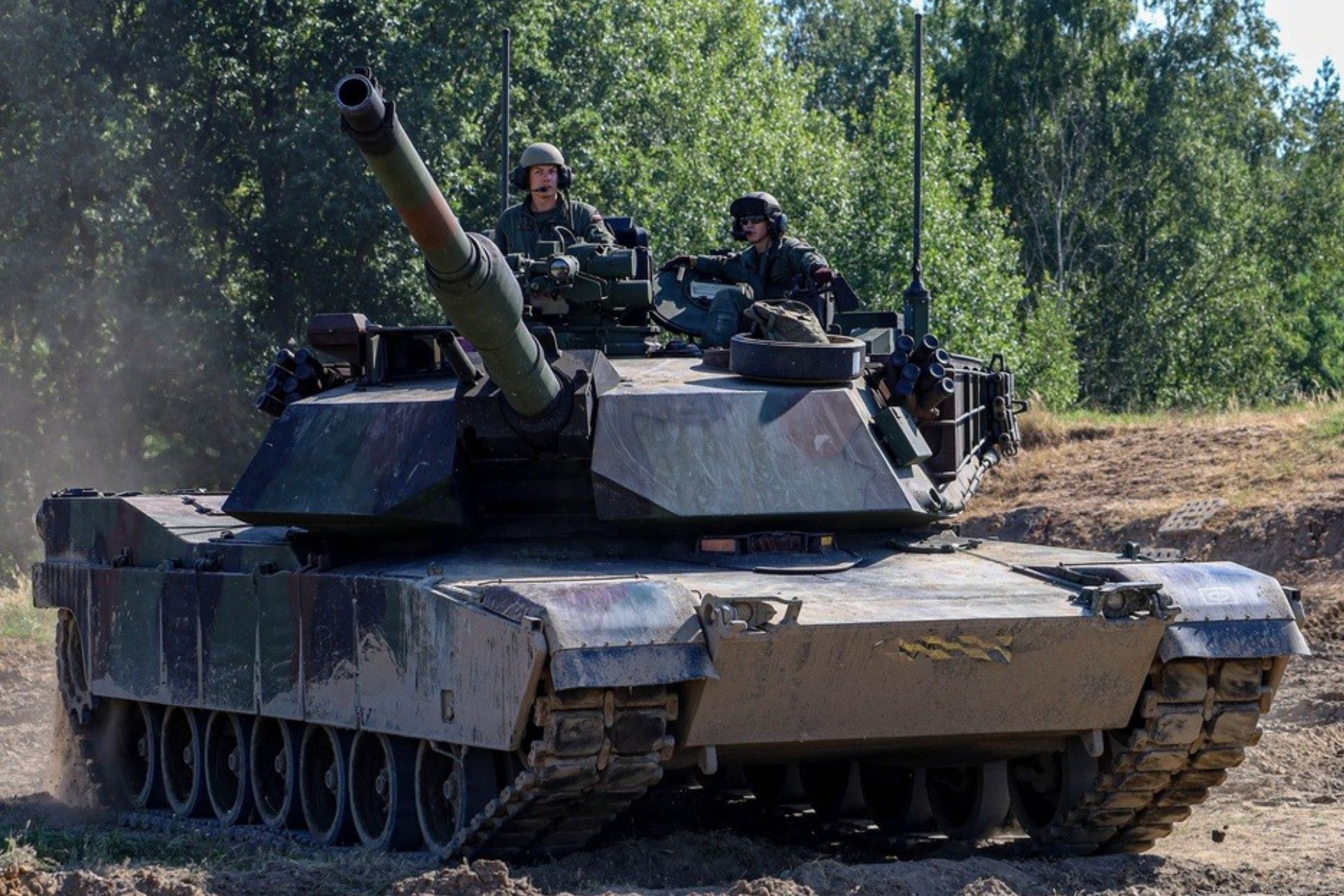 Modernization of Romanian Tank Forces: From Soviet T-55 to American ...