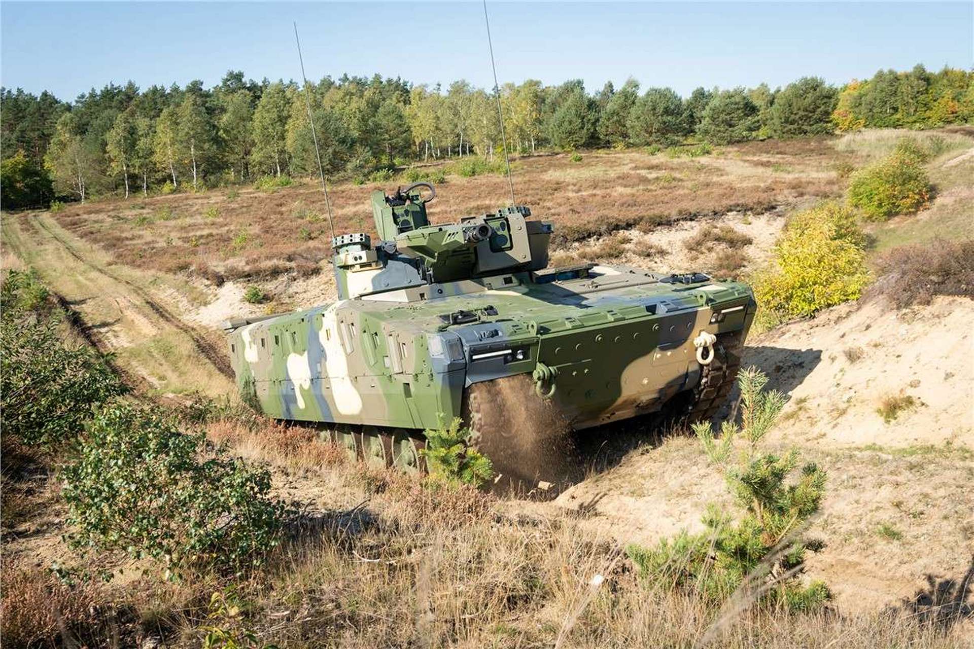 Ukraine to receive first KF41 Lynx IFV from Germany by December 2024
