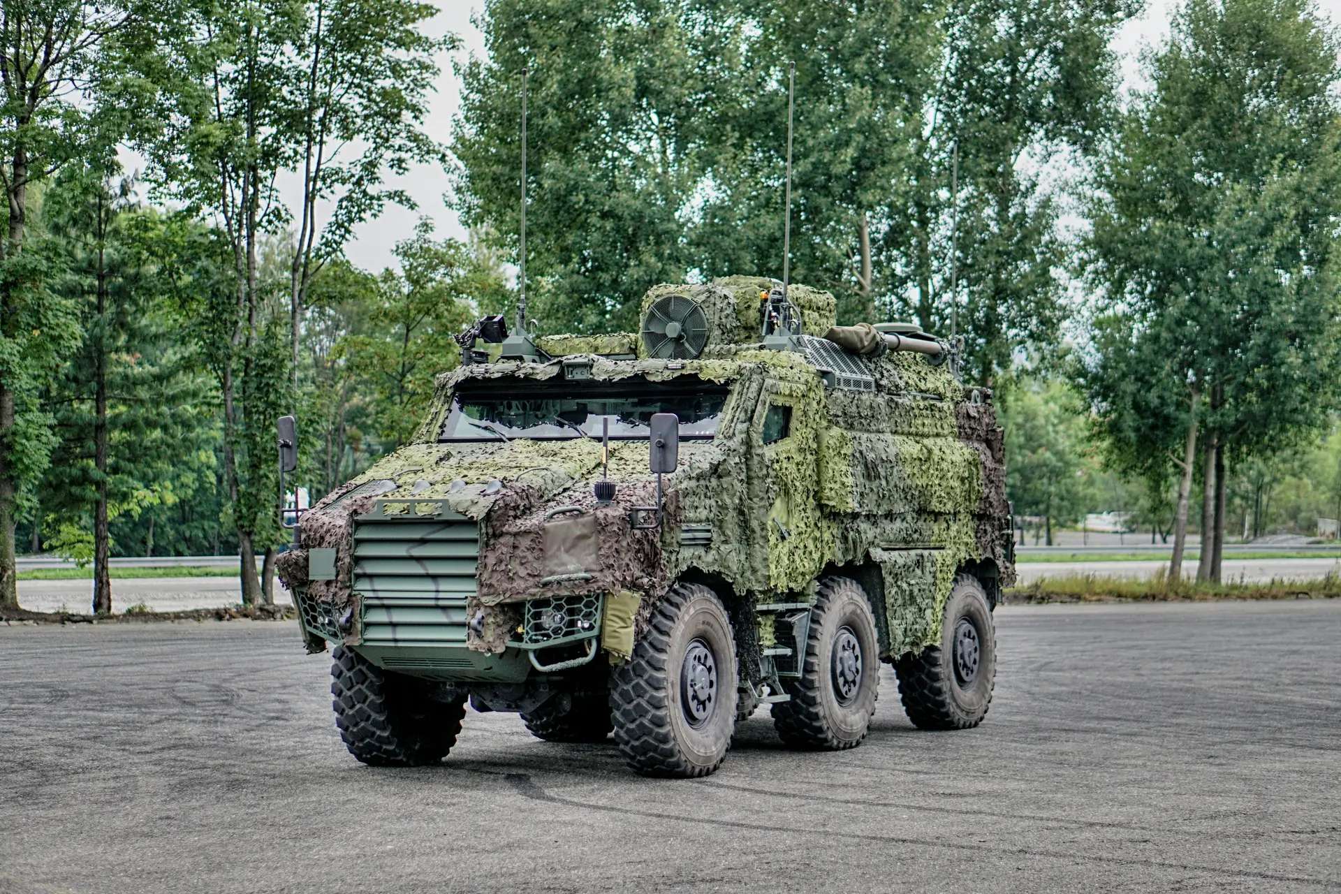 Czech Army receives final units of 62 TITUS 6x6 armored vehicles