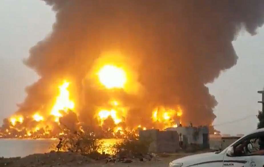 Breaking News: Israeli Air Force Strikes Yemen After Drone Attack by ...