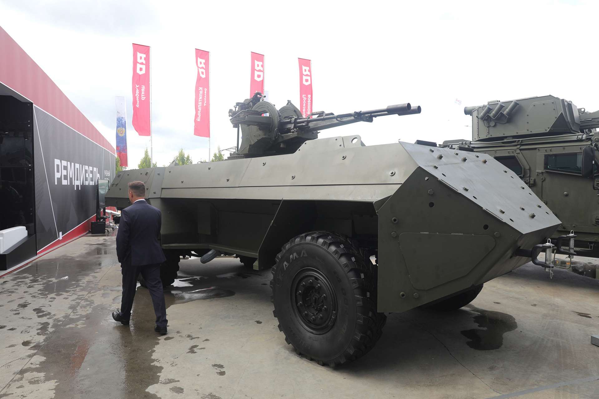 Russia tests the Zubilo unmanned vehicle in Ukraine for specialized roles