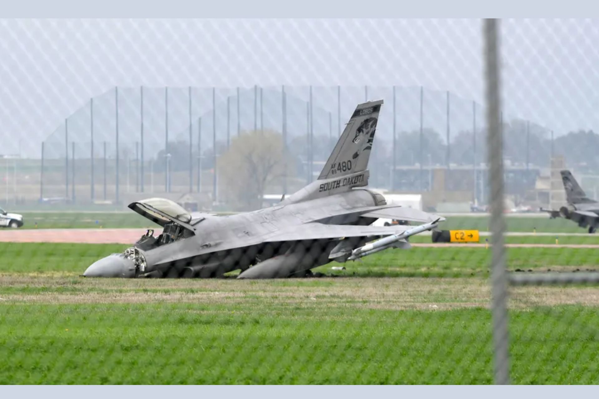 Ukraine fears F-16 Falcons to become a sitting duck for Russian missiles