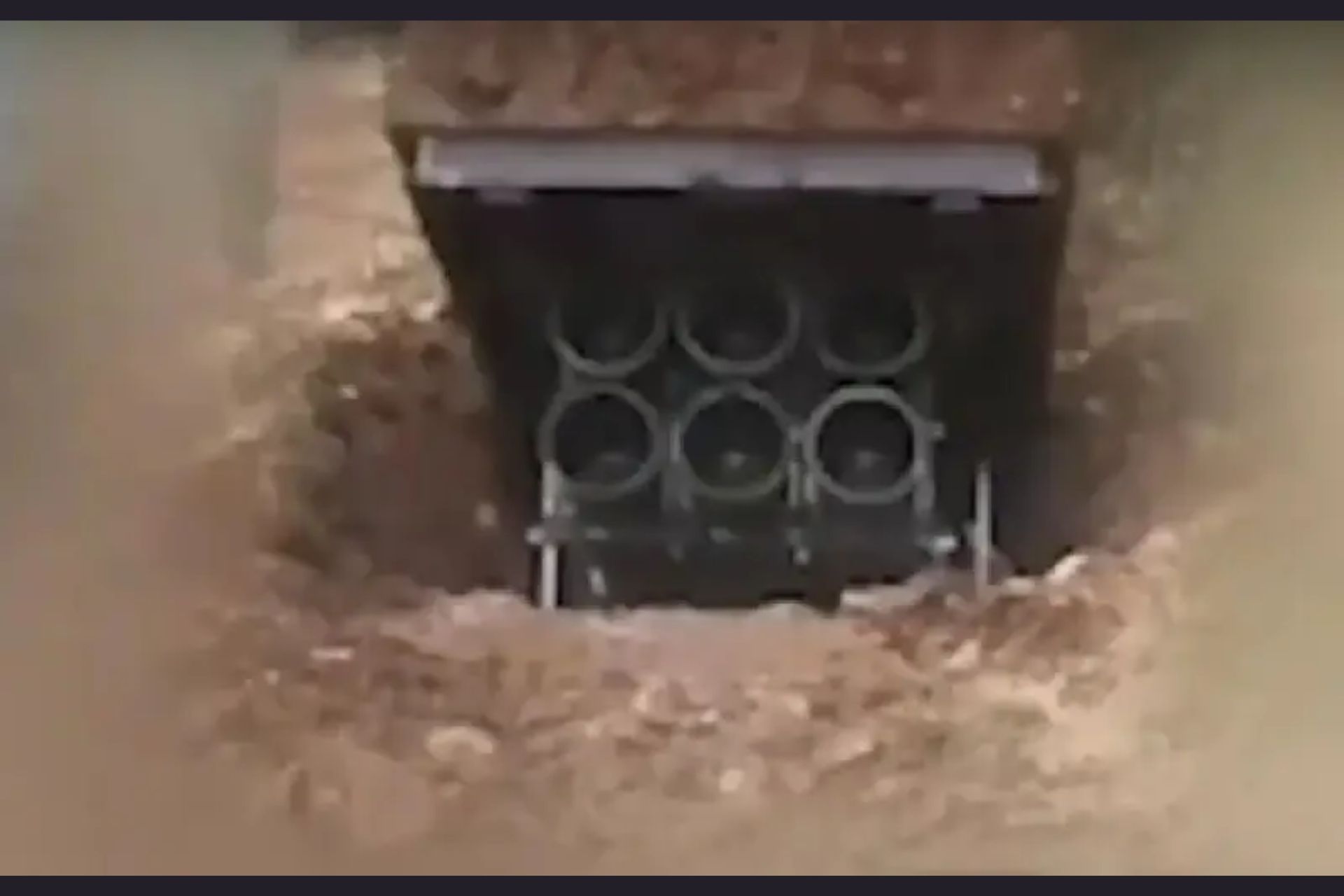 Video : Hezbollah shows images of a camouflaged MLRS launcher in ...