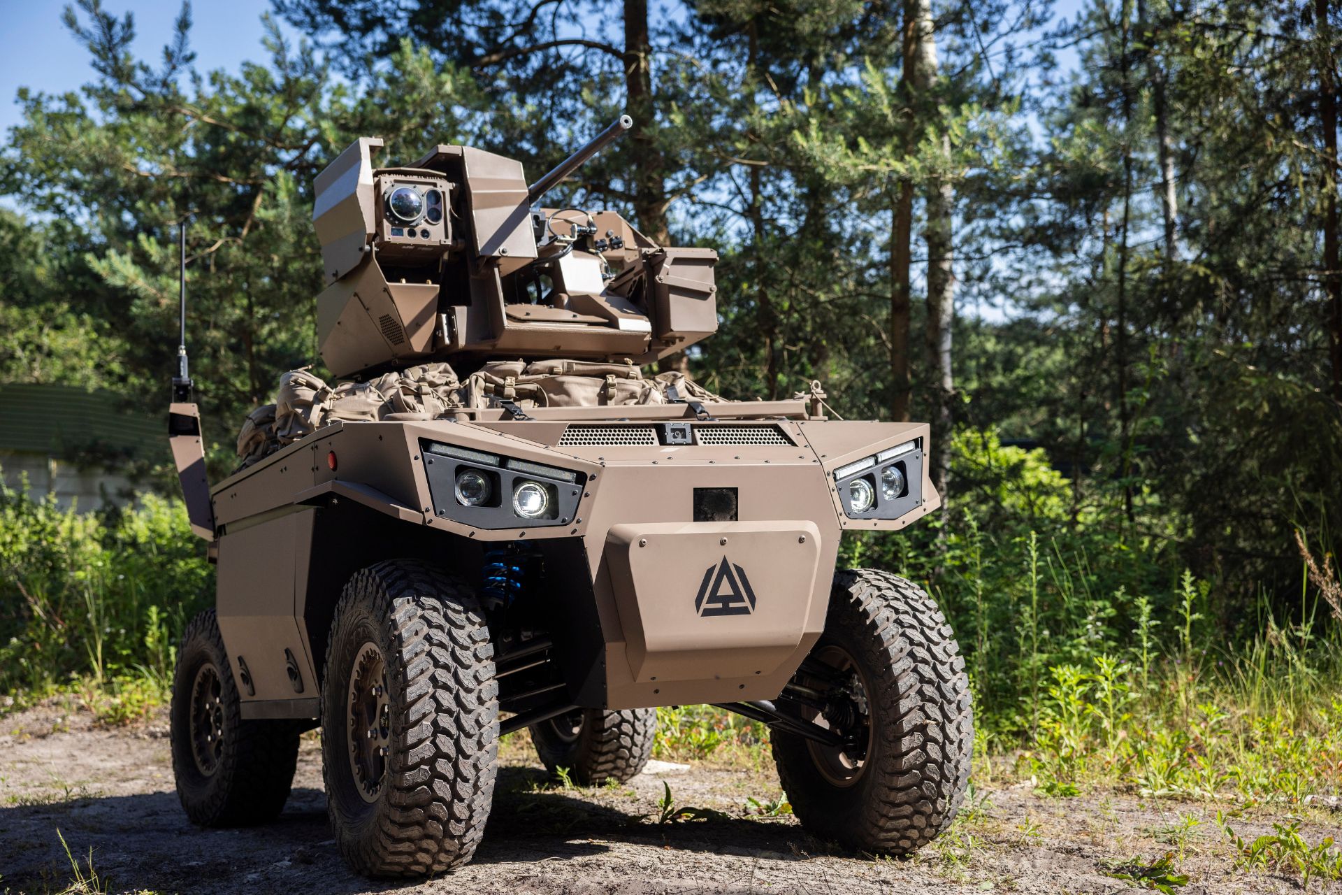 Arquus delivers fully adaptable UGV for French and Overseas Armies