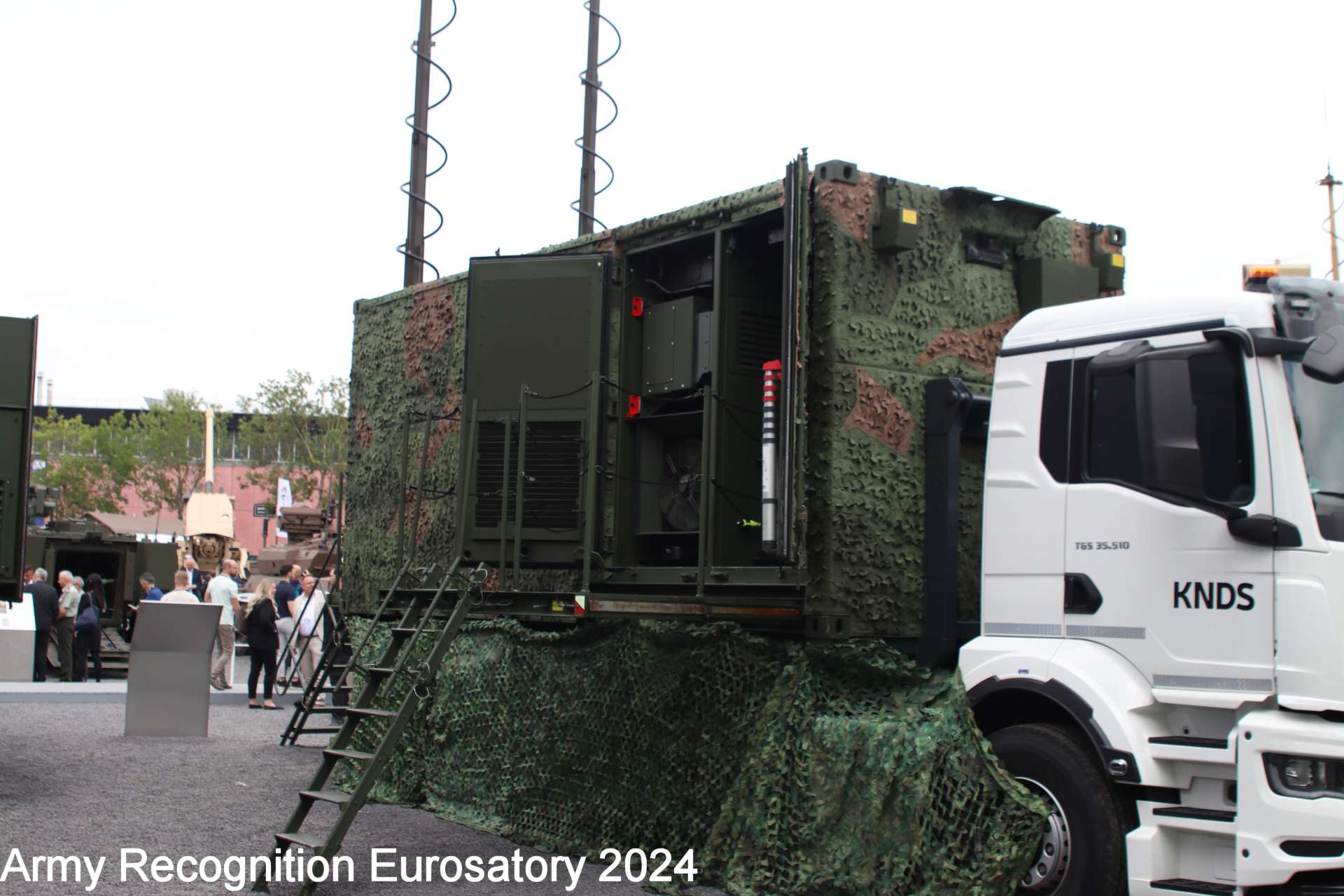 Eurosatory 2024: KNDS Unveils M2CP Modular Mobile Command Post
