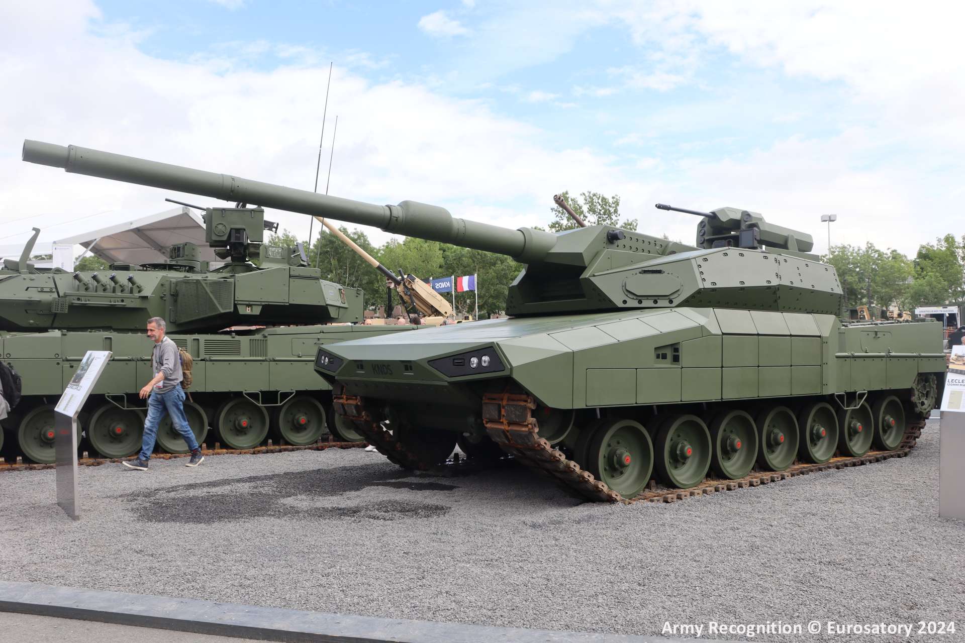Eurosatory 2024: KNDS launches Leopard 2 A-RC 3.0 main battle tank with ...