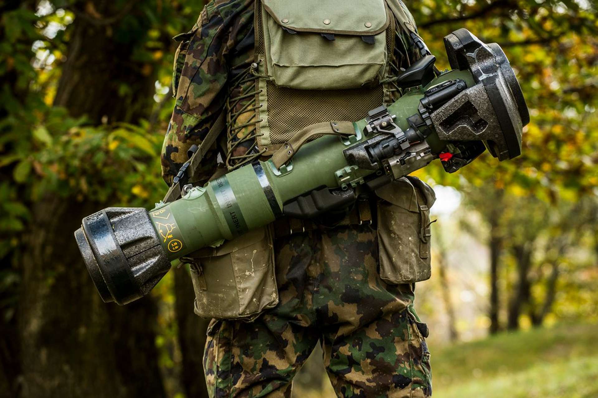 French Army to replace French Eryx anti-tank missiles with Swedish NLAW ...