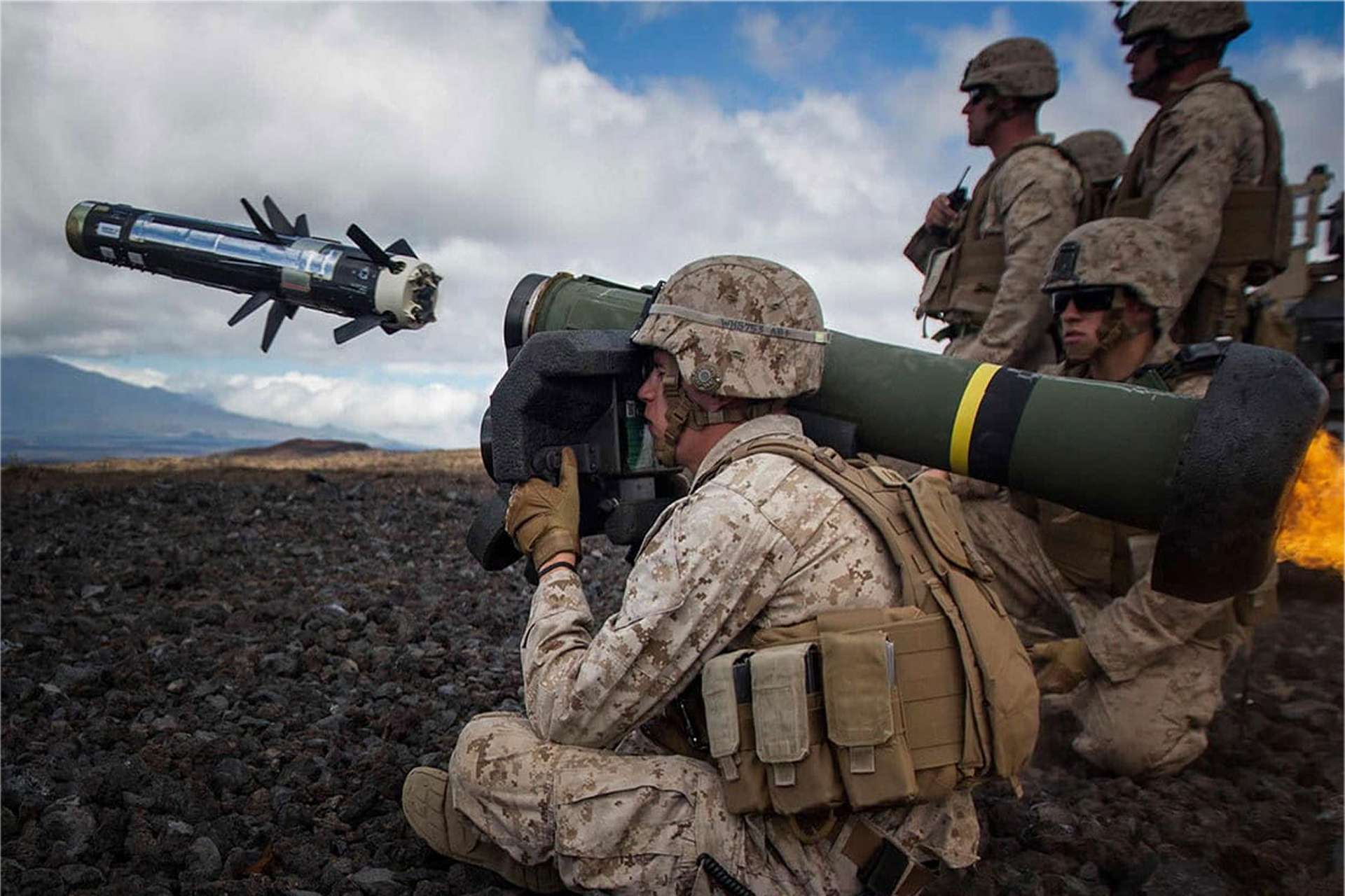 India Set to Produce Javelin Anti-Tank Missiles with US Agreement to ...