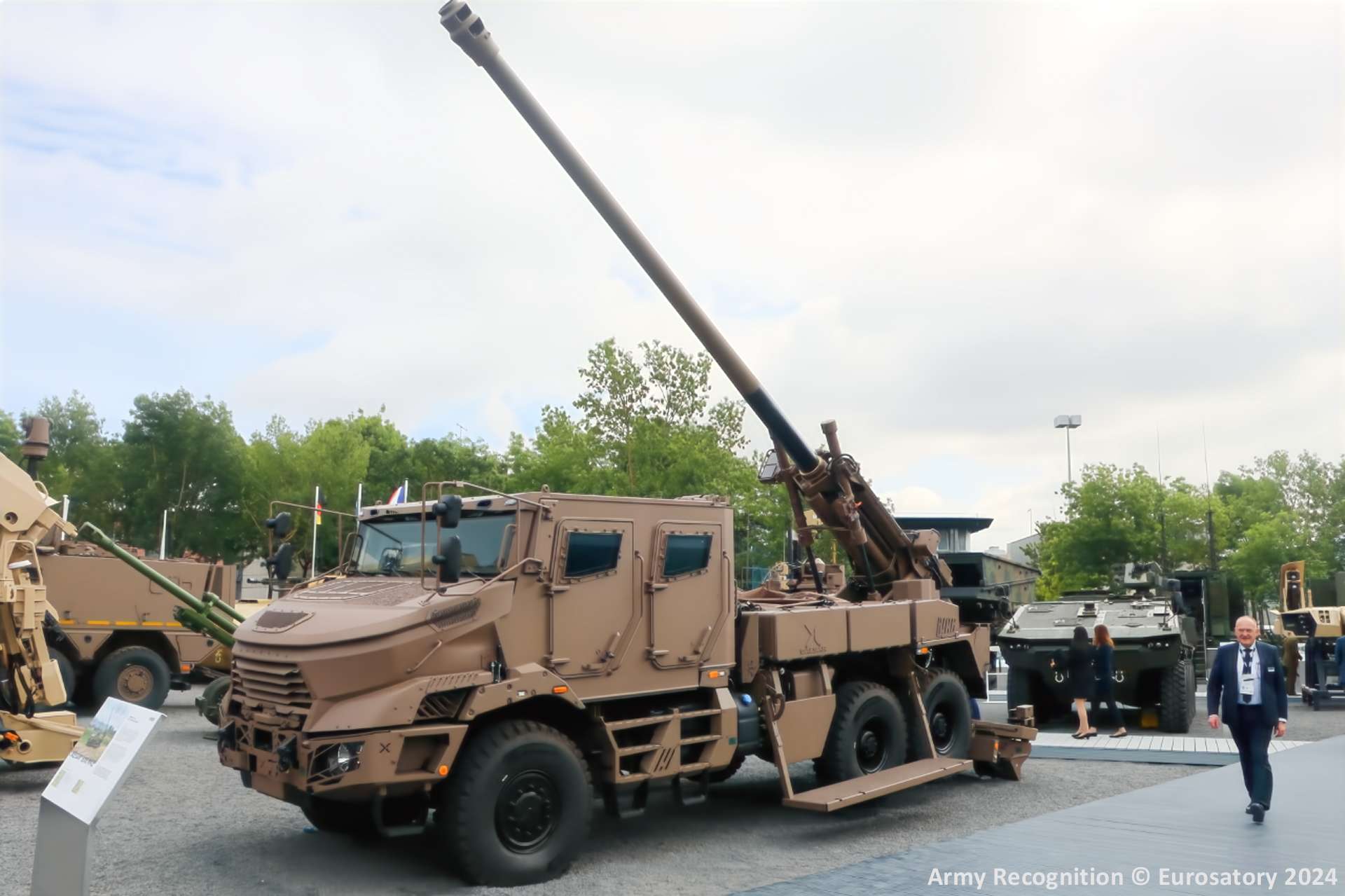 New CAESAR Mk2 self-propelled howitzer debuts at Eurosatory 2024 with ...