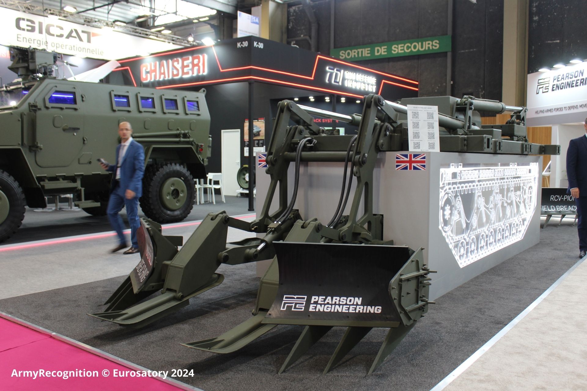 Pearson Engineering Displays New Minefield Breaching System at ...