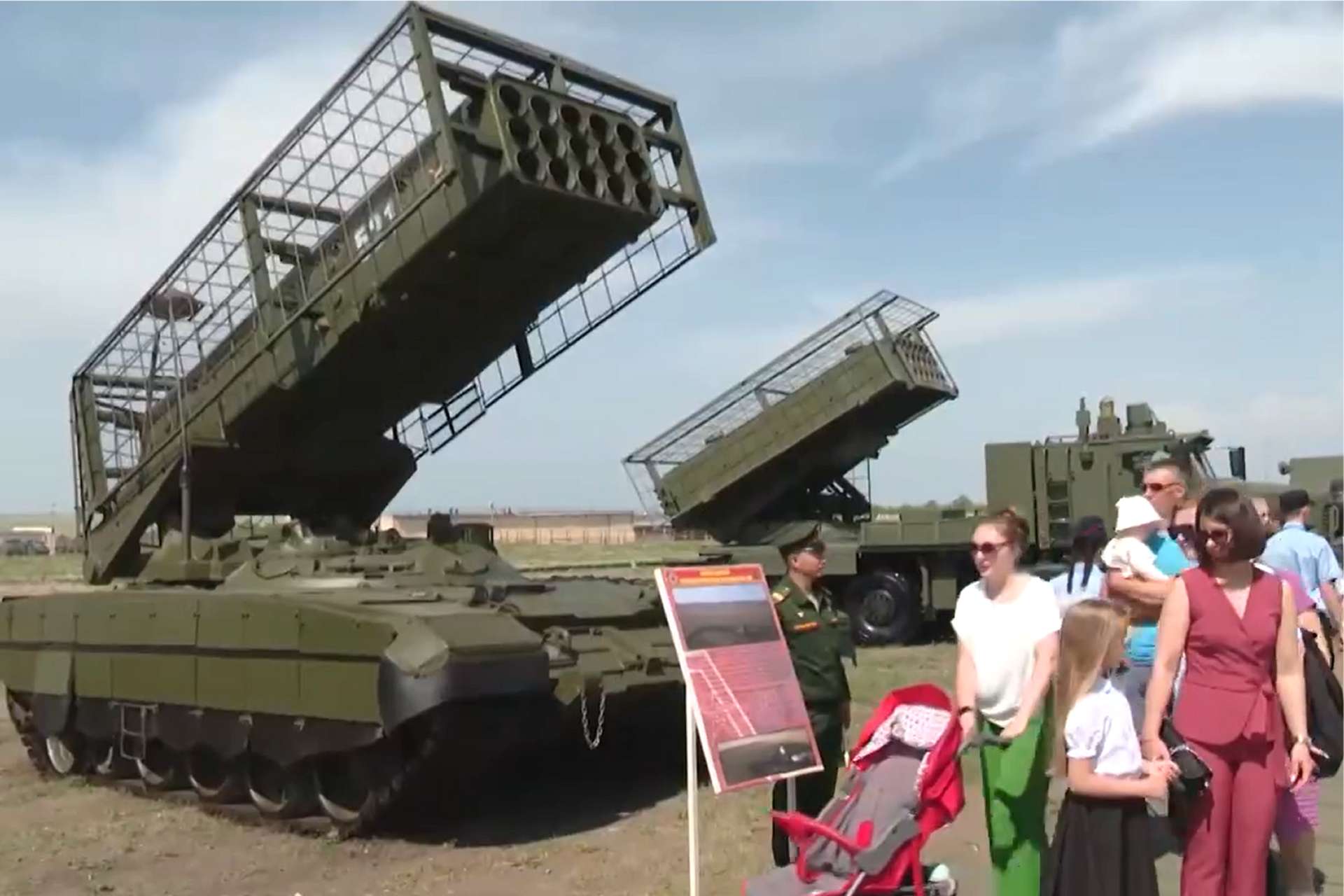 Russia Unveils New ТОS-3 Dragon Thermobaric Rocket Launcher