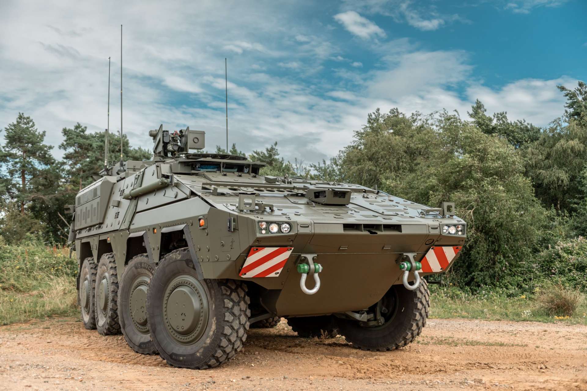 Germany to supply Ukraine with mysterious new Boxer EITO 8x8 armored ...