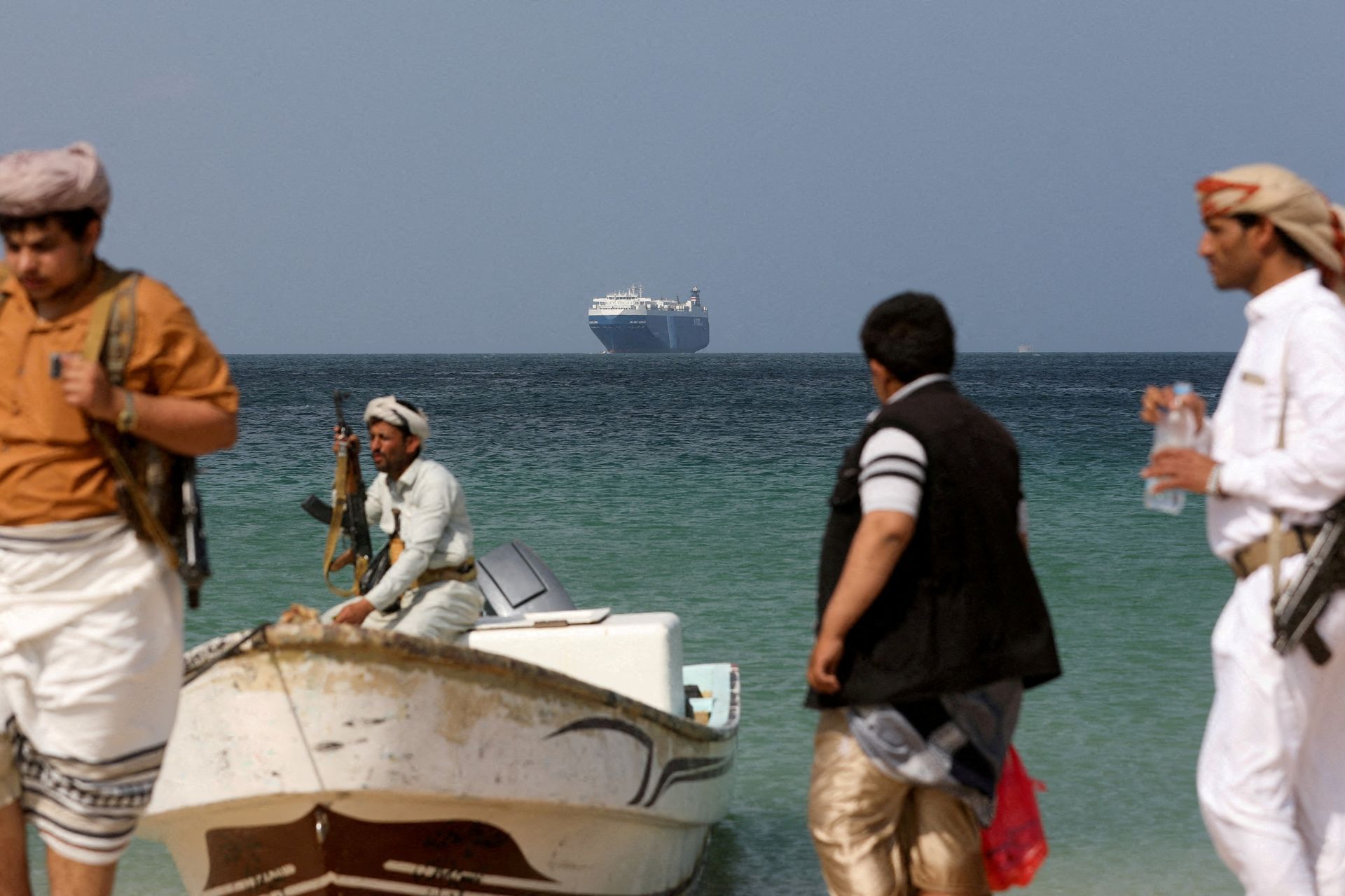 Analysis: Houthis arsenal used against Western ships in Red Sea