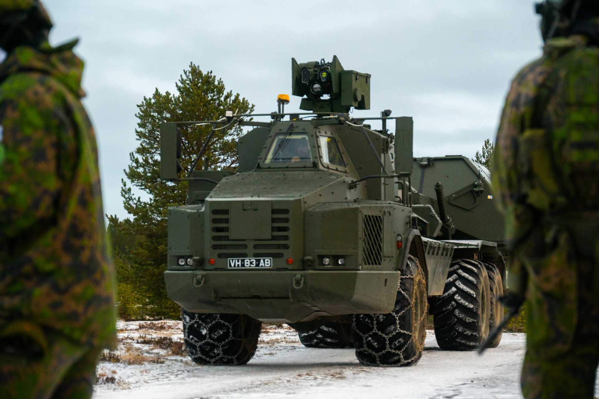 British Army's Archer Howitzer Proves Their Strength in Arctic ...
