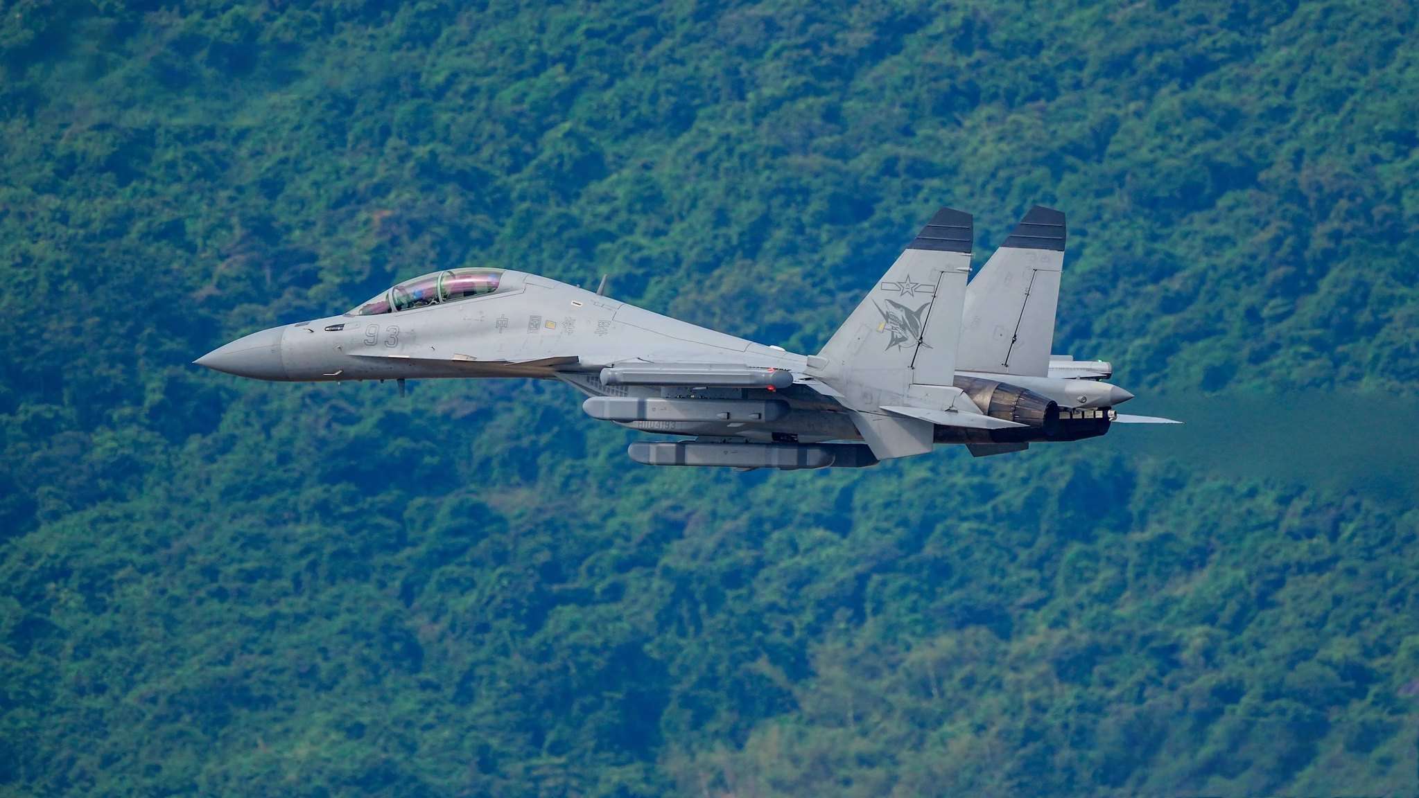 Exclusive: China develops J-15D electronic warfare jet to counter US ...