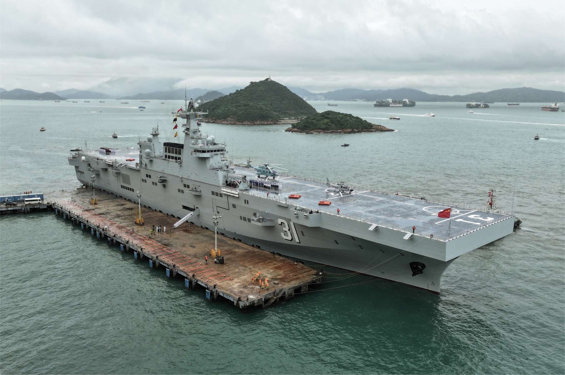 Chinese Amphibious Assault Ship Hainan and Destroyer Changsha Visit Hong Kong