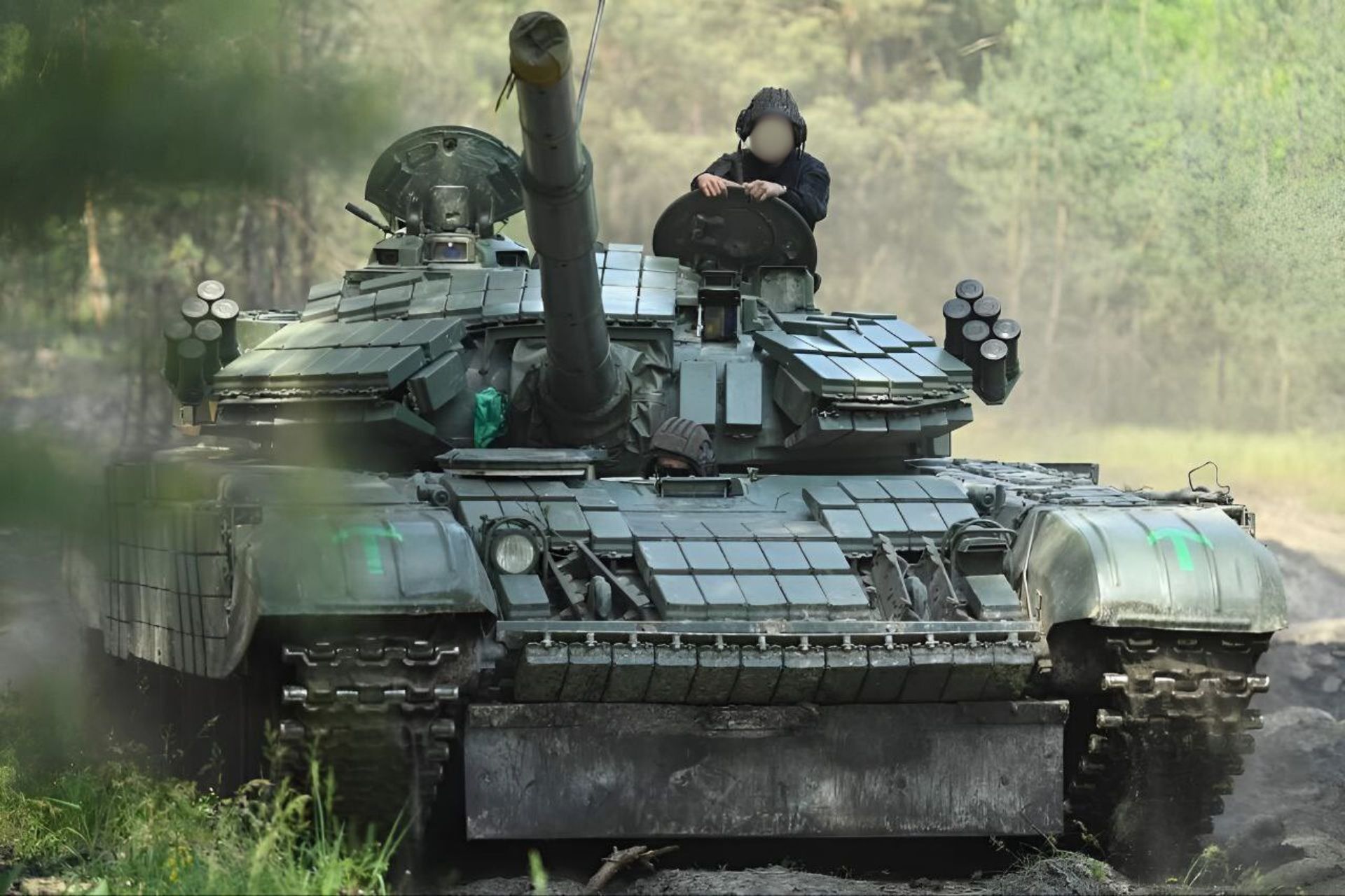 Czech Republic Extends Artillery Shell Deliveries to Ukraine Through 2025