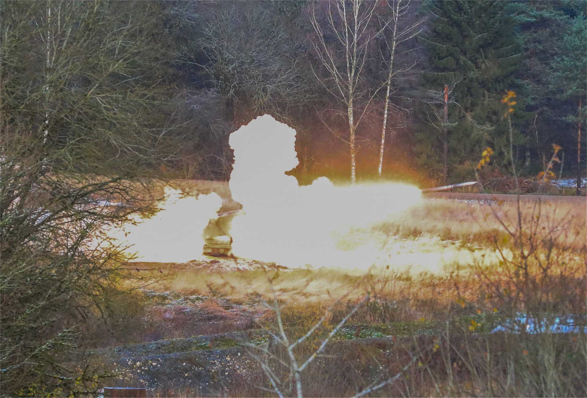 German Army Demonstrates MARS II Rocket Launcher Capabilities During ...