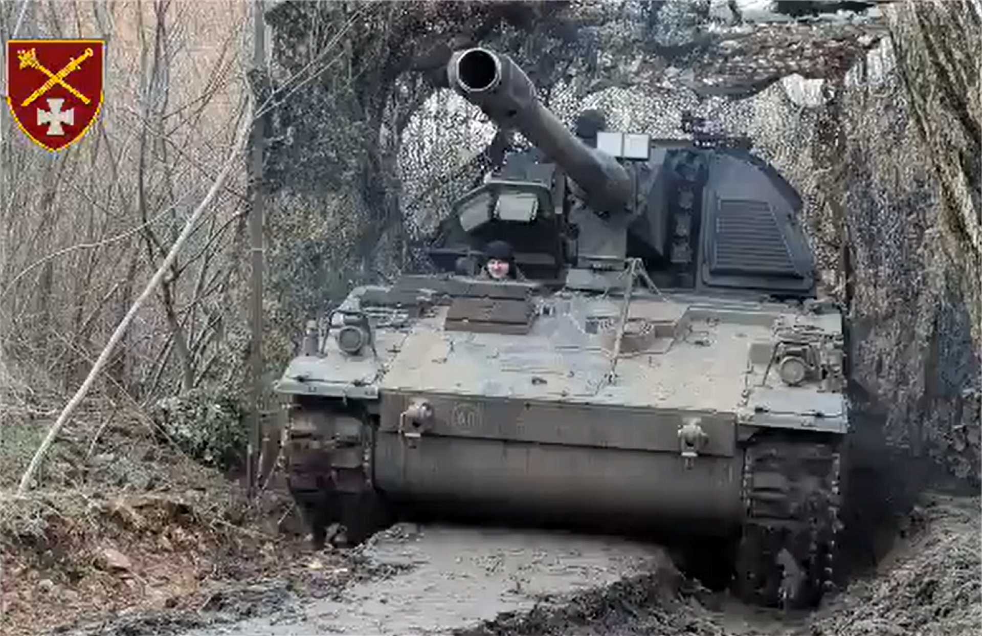 Ukrainian Army's Artillery Enhanced with Germany's Donation of 4 Additional PzH 2000 Howitzers