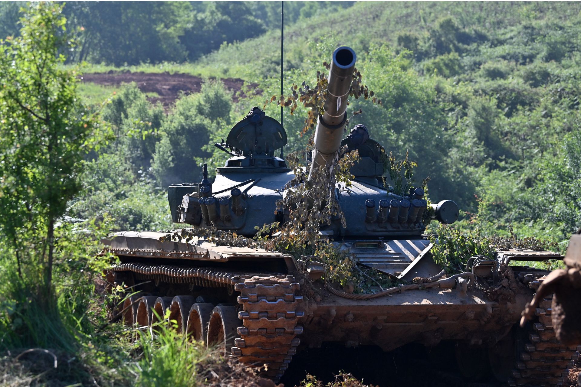 Croatia to Transfer M-84 Tanks and M-80 IFVs to Ukraine in Exchange for ...