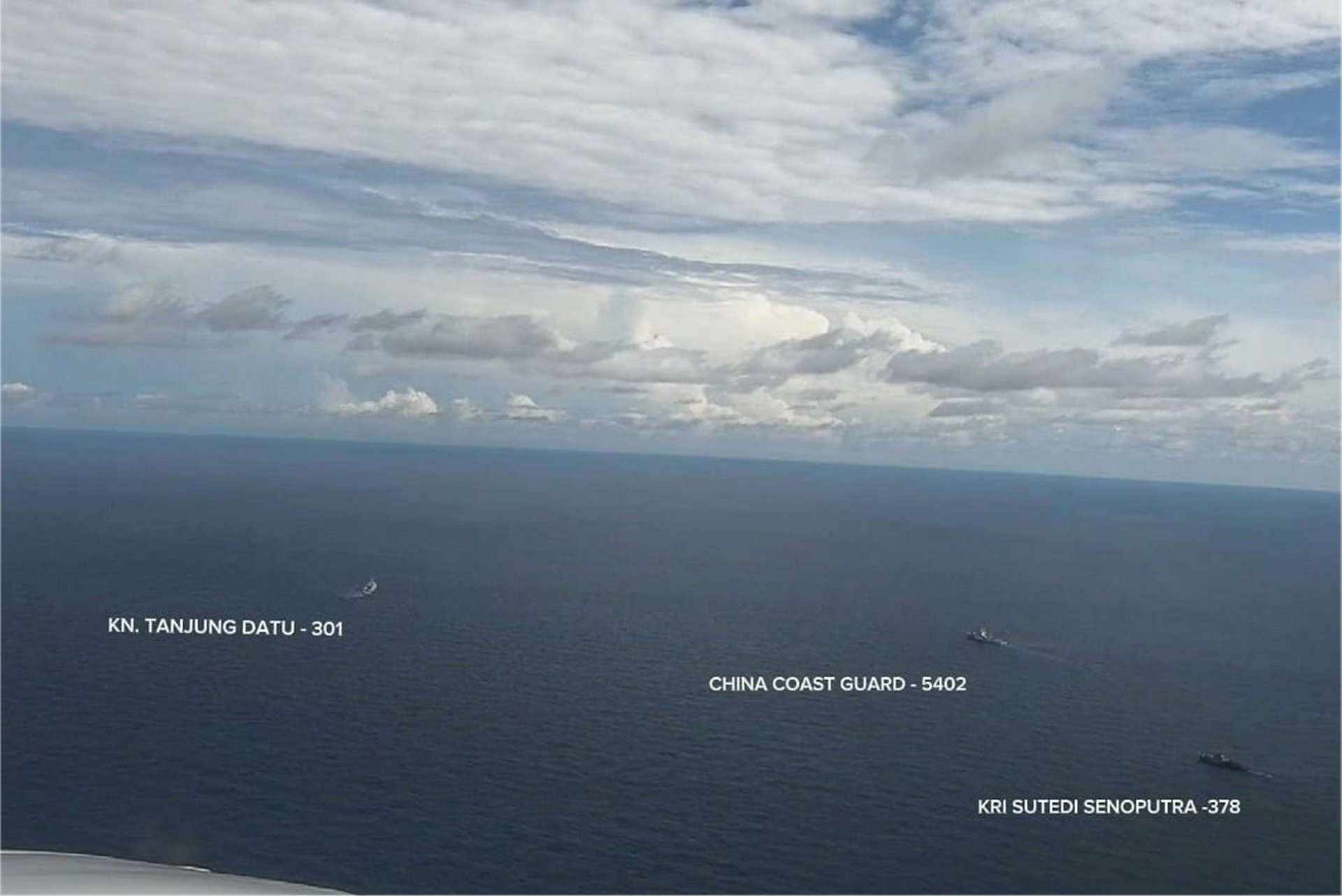 Indonesia Navy Expels Chinese Coast Guard Ship from North Natuna Sea