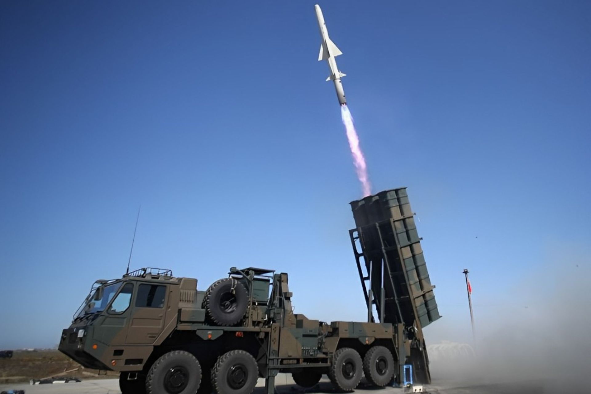 Kawasaki Heavy Industries Plans to Test Its Japanese Tomahawk SSM in 2027