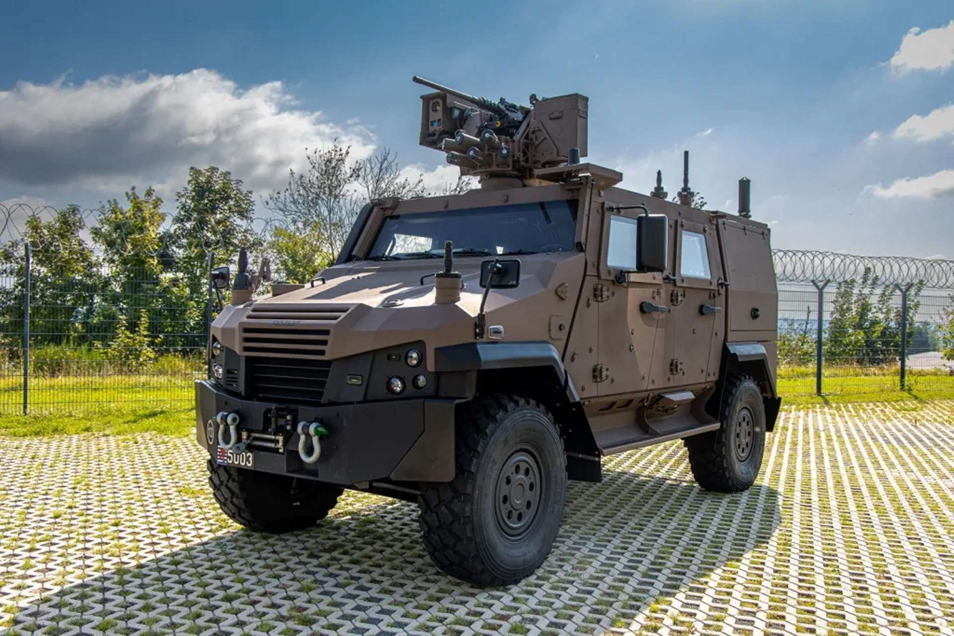 Luxembourg Receives Its First CLRV Reconnaissance Vehicles from ...