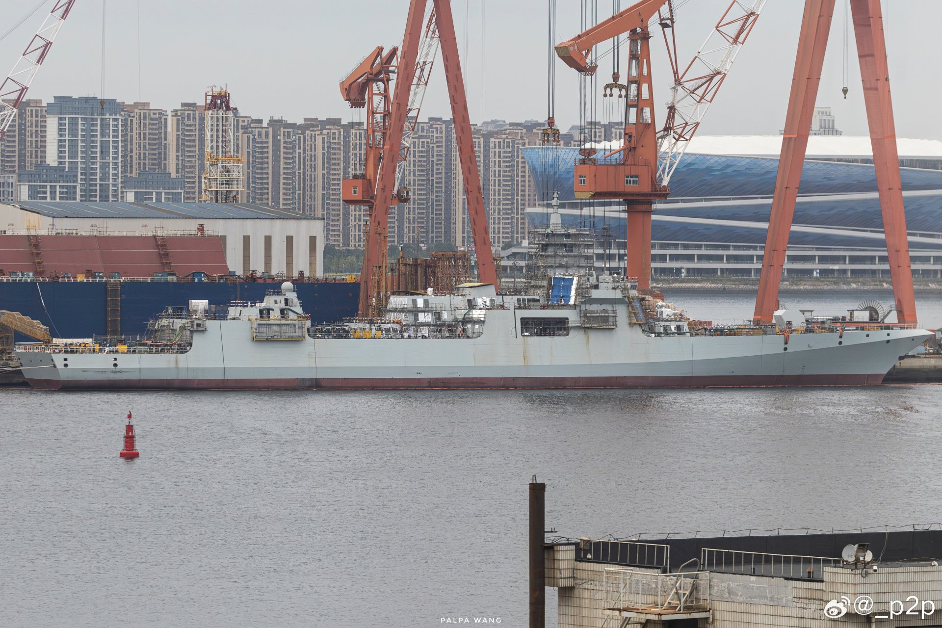 New photos reveal Chinese Type 055 destroyer under construction in Dalian