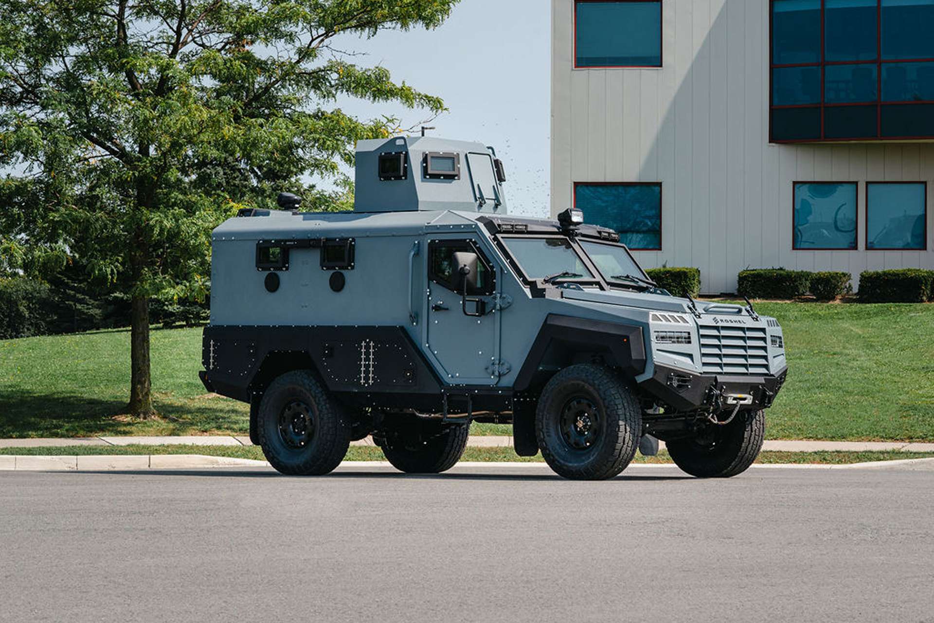 Roshel targets global law enforcement with the new Captain APC built on ...