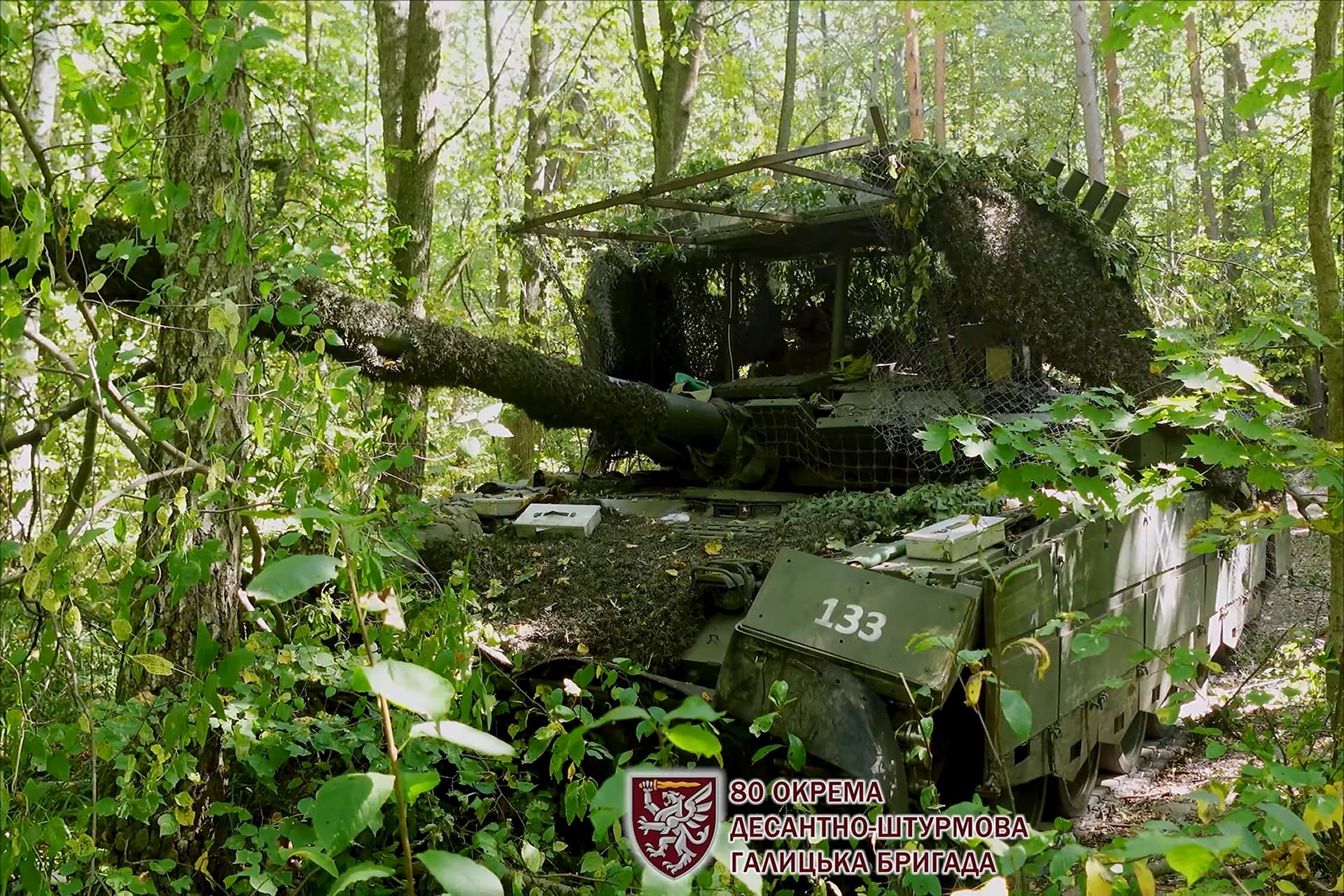 Ukraine Captures and Uses 7 Russian Tanks During Incursion Into Kursk ...