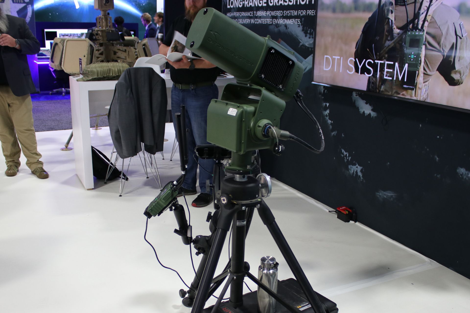 AUSA 2025: DZYNE Dronebuster Vehicle Kits bring mobile counter-drone ...