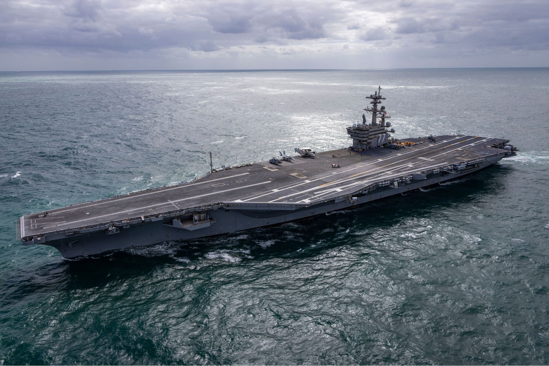 USS George Bush Carrier Atlantic Operations Underscoring NATO Carrier ...
