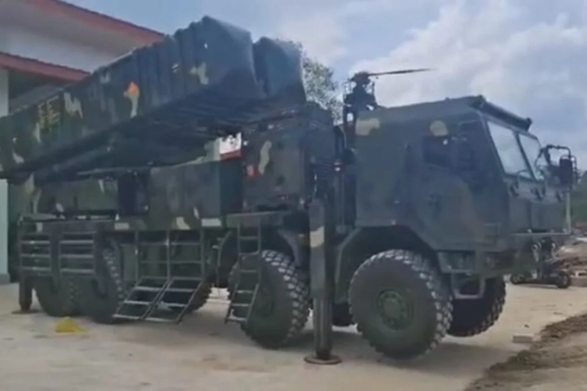 Indonesia Acquires Tactical Strike Capability for First Time with ...
