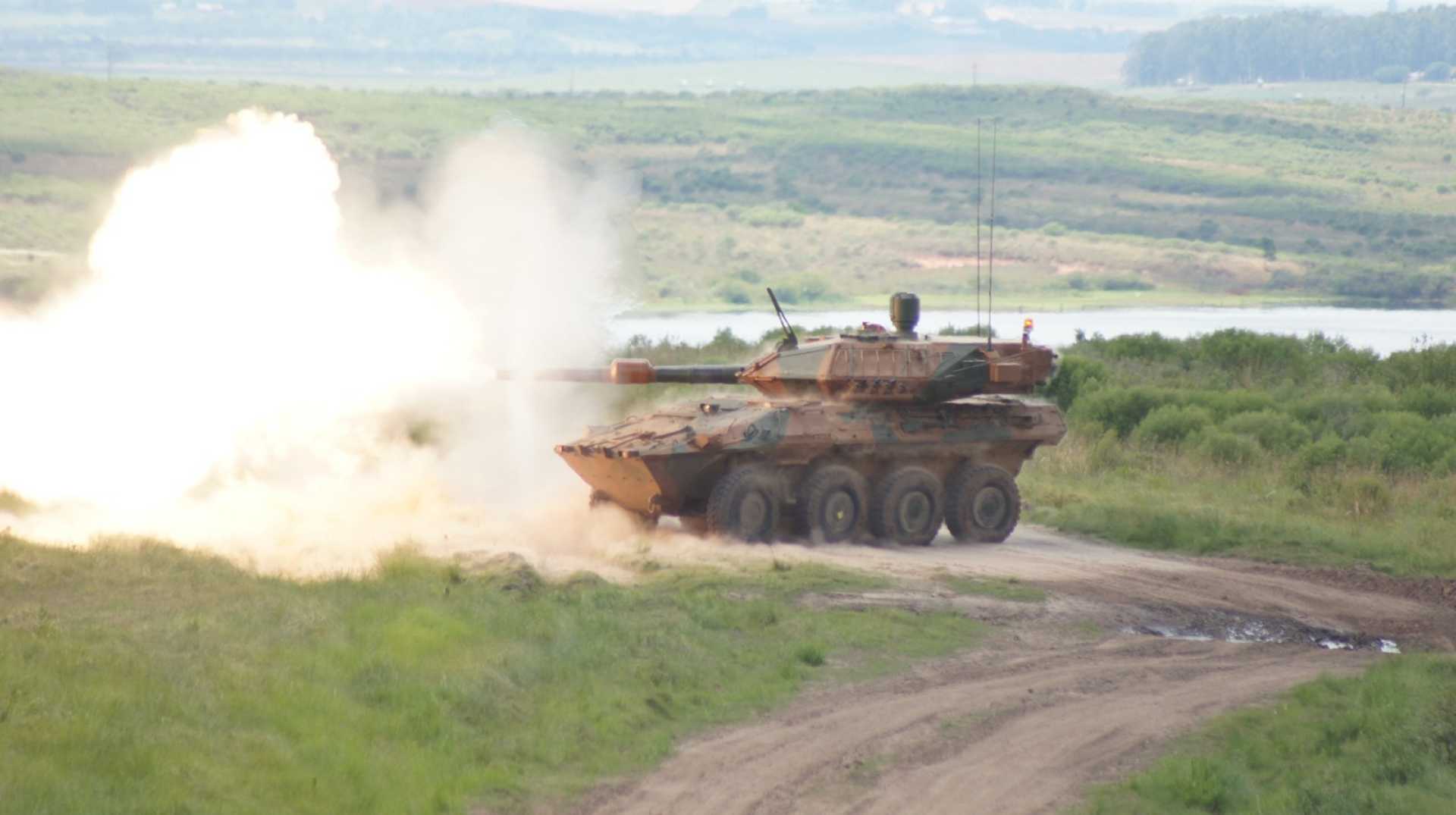 Brazilian Army completes firing tests for its new Italian-made Centauro ...