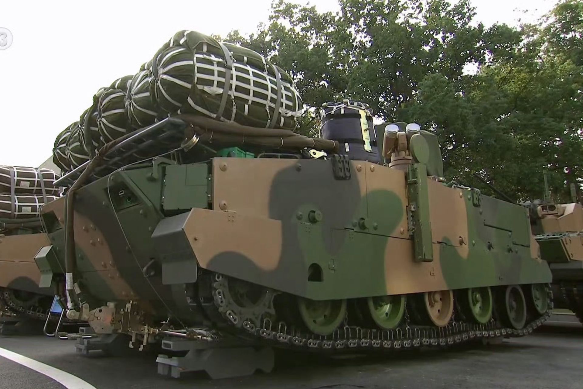 China Enhances Airborne Forces with New Infantry Fighting Vehicles in ...