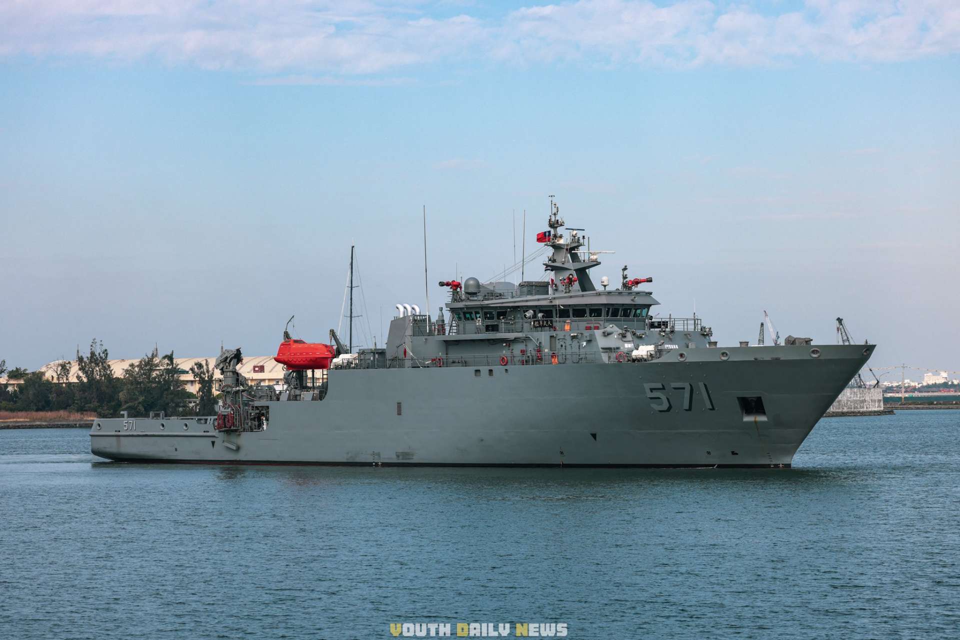 First Look at Taiwan Navy's Da Wu Rescue Ship: Built for Extreme Missions