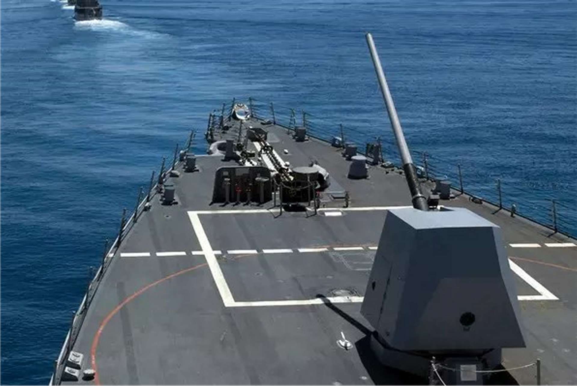 Mk 45 Mod 4 Gun Upgrade Prepares US Navy for High Intensity Naval ...