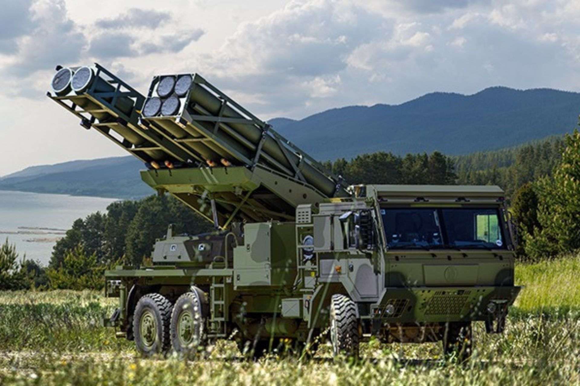 Serbia Acquires Elbit Systems' PULS Artillery Rocket System Amid Tensions with Croatia
