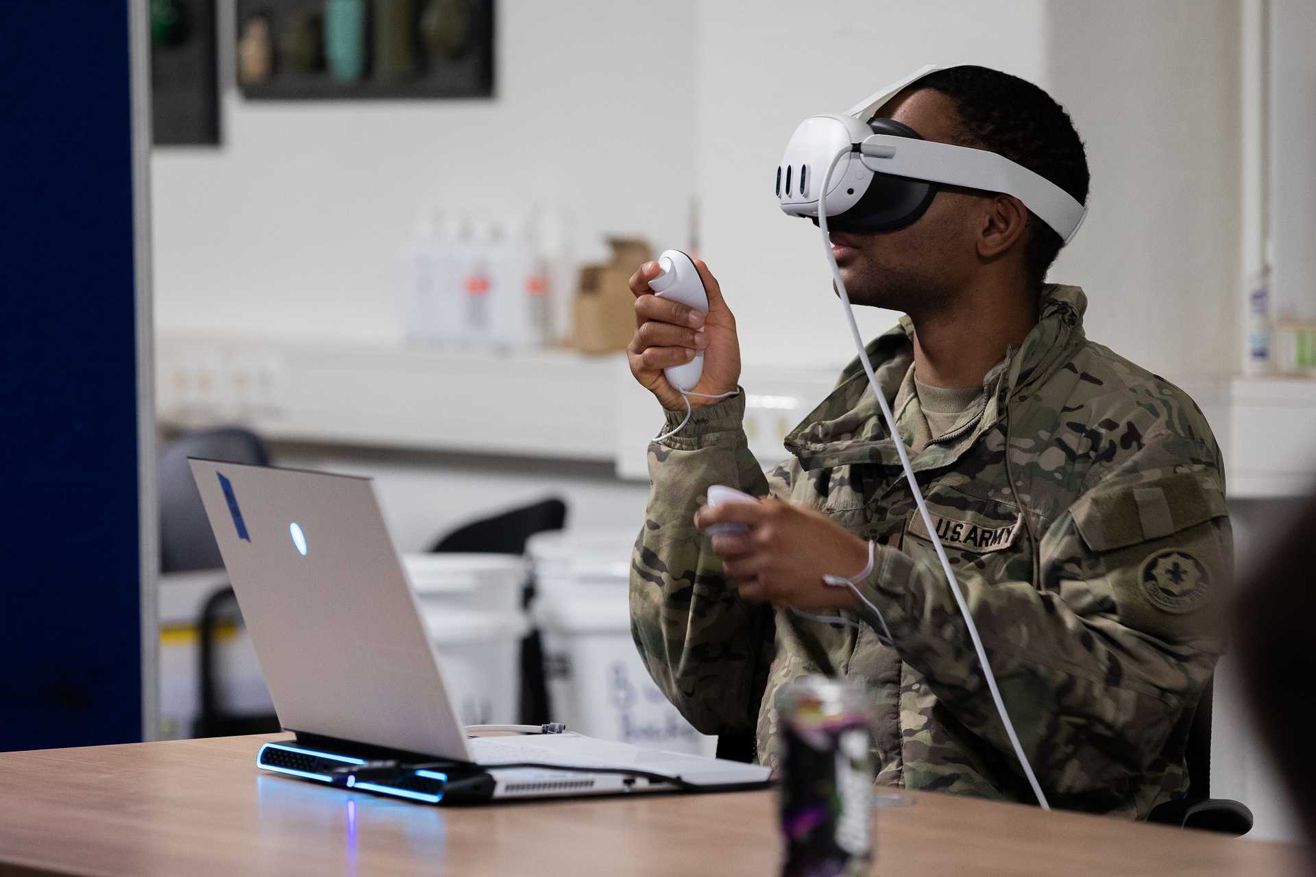 Focus: US Army Soldiers Train with Virtual Reality to Counter Growing ...