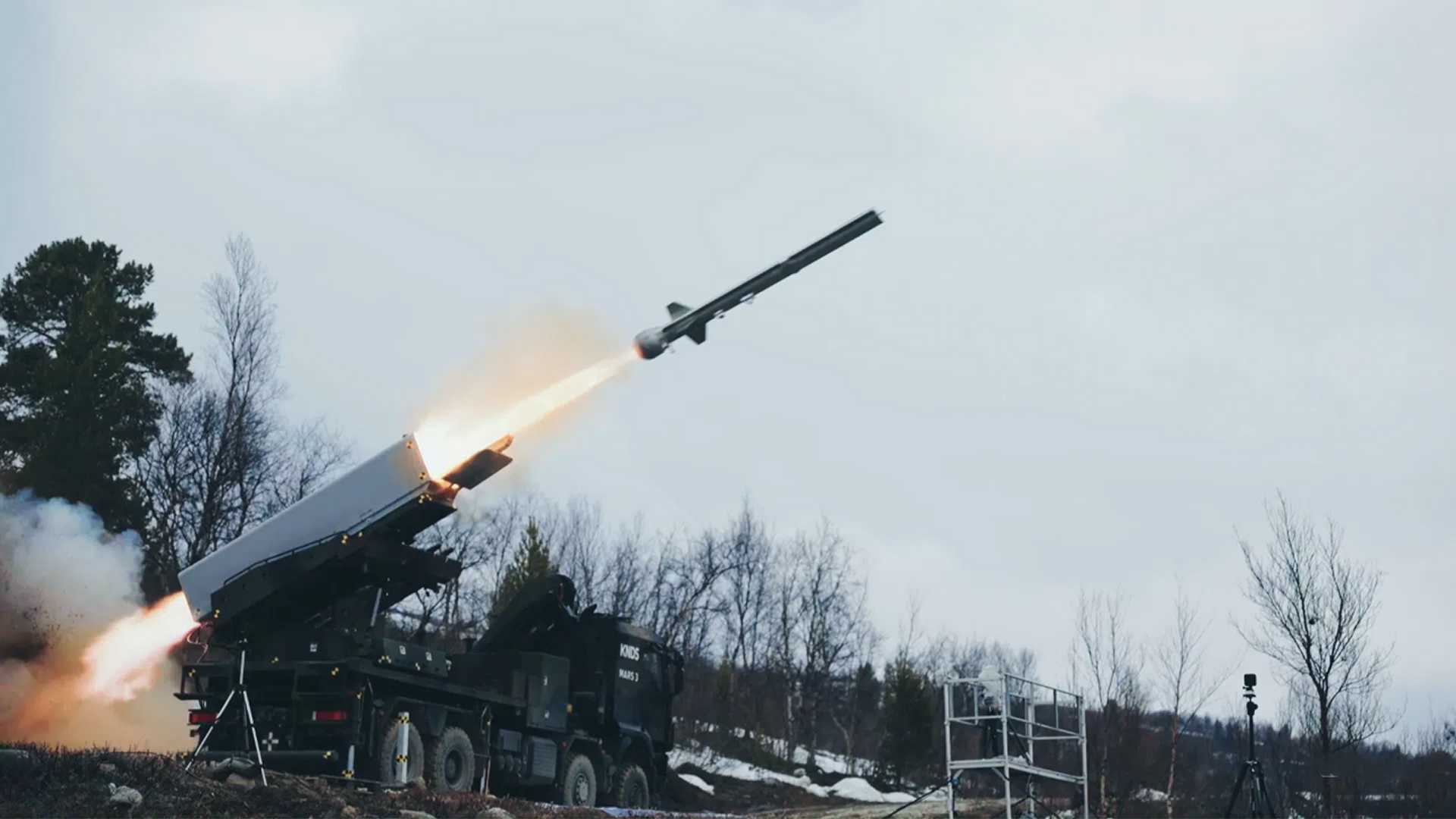 Germany fires first Norwegian Naval Strike Missile from MARS 3 rocket ...