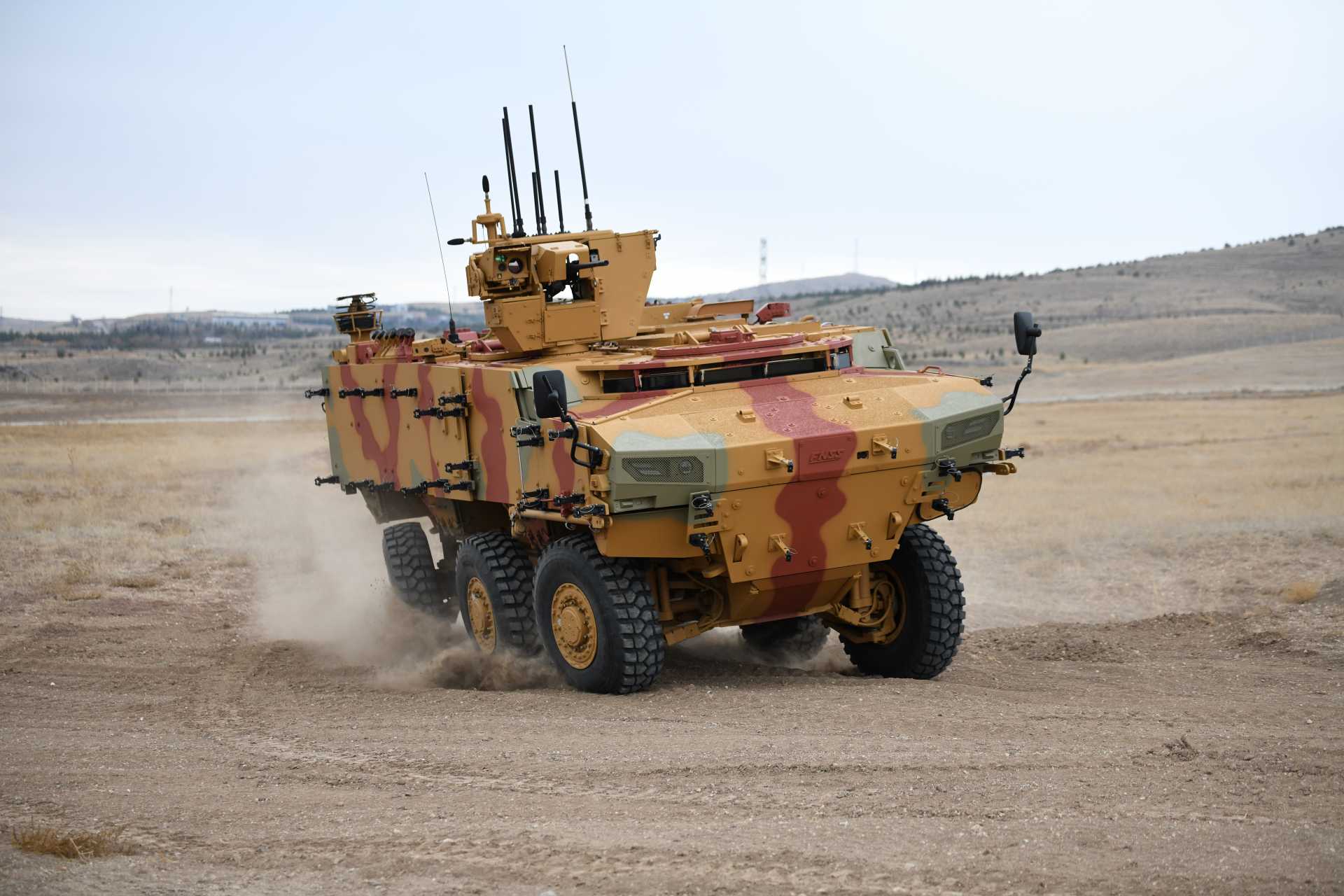 Malaysia tests Turkish FNSS Pars IV SOV 6x6 armored vehicle for special ...
