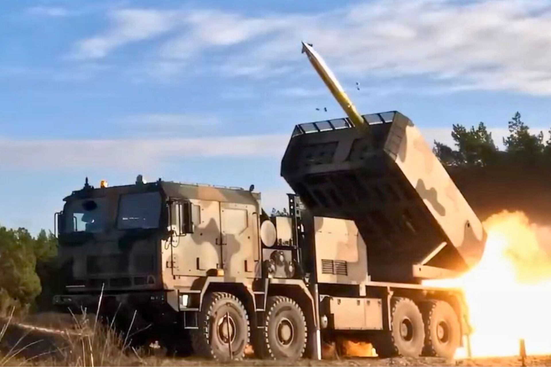 Poland Releases Video of First Successful CGR-080 Missile Launch from ...