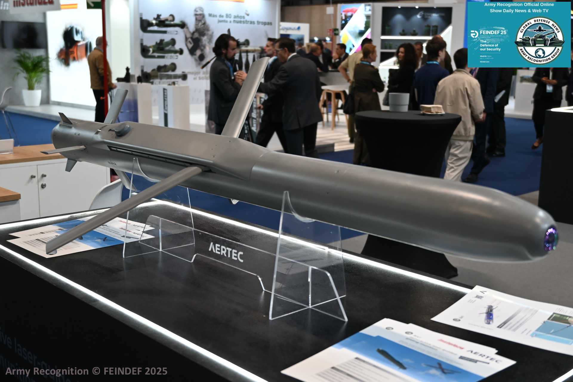 FEINDEF 2025 | Aertec and Instalaza arm SIRTAP drone with new BAT ...