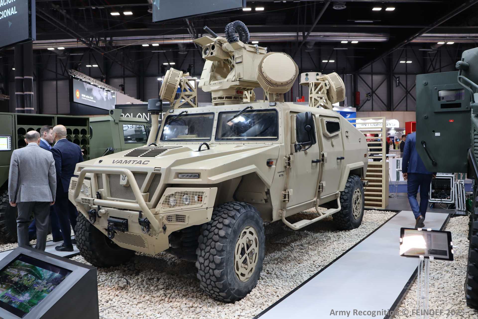 FEINDEF 2025: Escribano transforms the Vamtac ST5 armored vehicle into ...