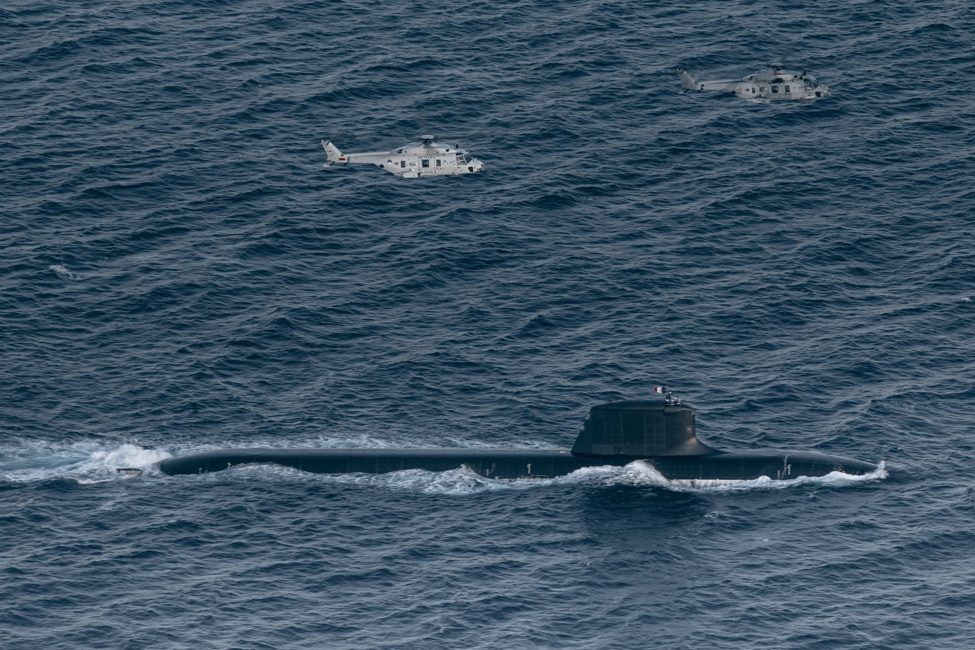 French Navy Trains Forces to Hunt Suffren-Class Nuclear Submarine in ...