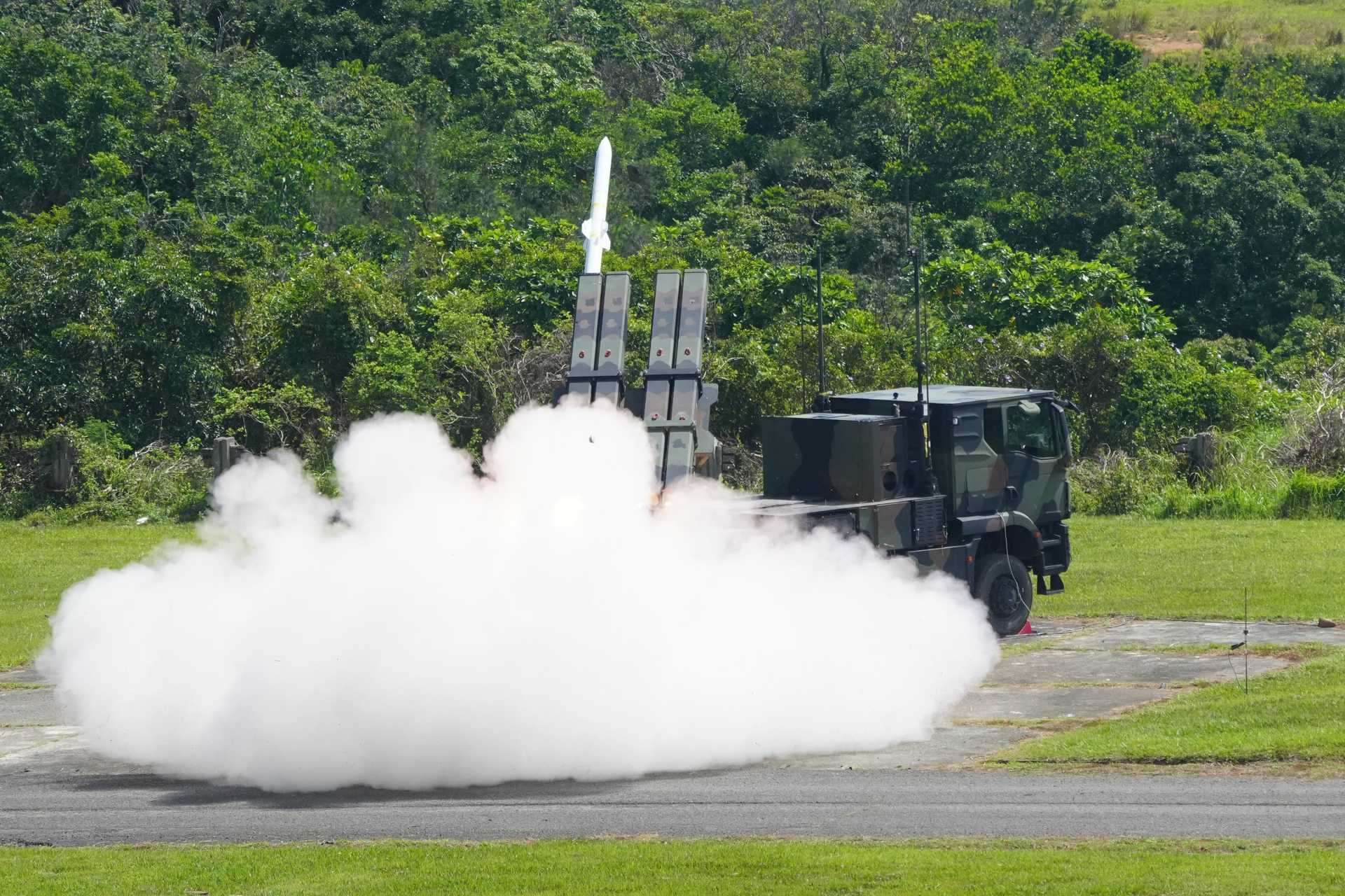 Breaking News: Taiwan Strengthens Air Defense with First Live-Fire Test ...