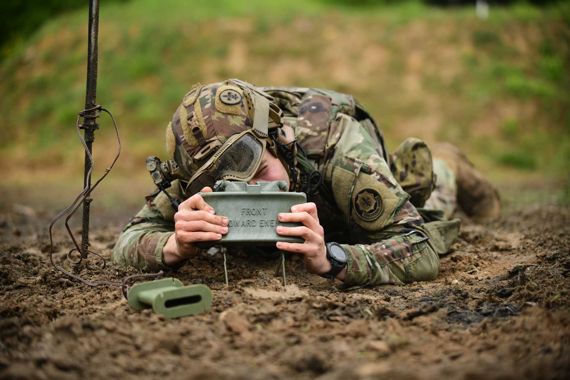TECHNOLOGY: U.S. Army Highlights Continued Value of Claymore Anti-Personnel Land Mines in Modern ...
