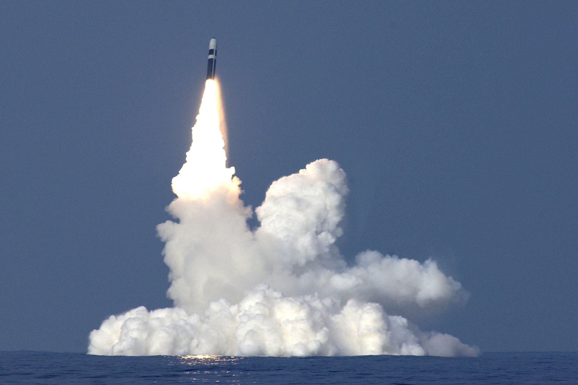 UK and Germany Launch Joint Program for a 2 000 km Missile under ...