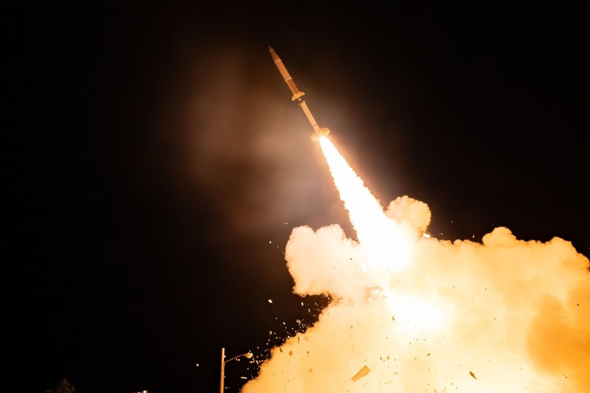 US Army Validates Patriot Radar Successor in Realistic Ballistic ...