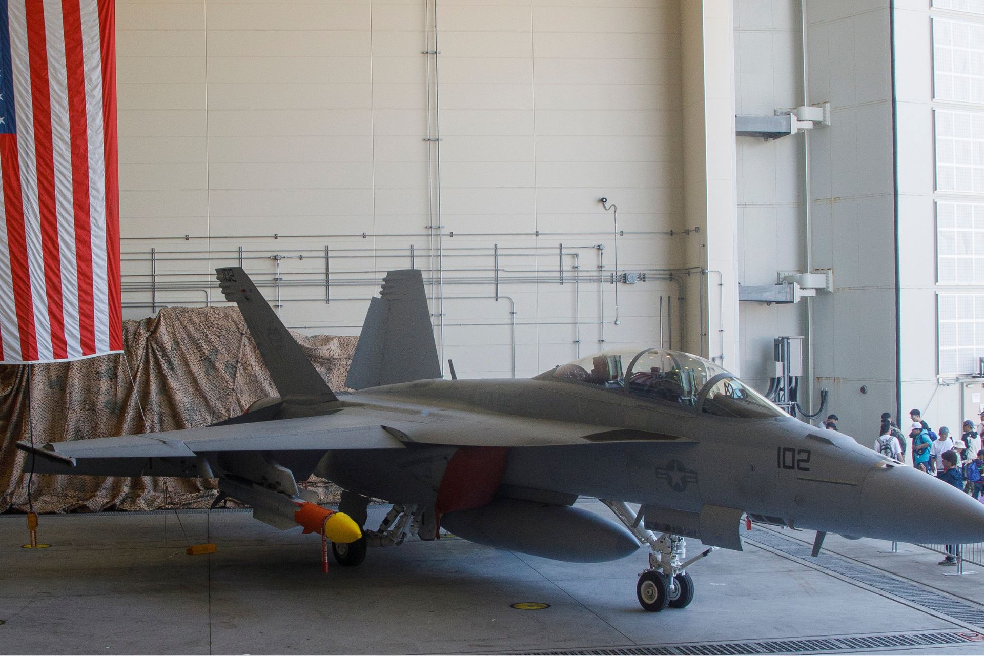 US Navy Showcases Long-Range Strike Capability with AIM-174B Missile in Japan to Counter Chinese ...